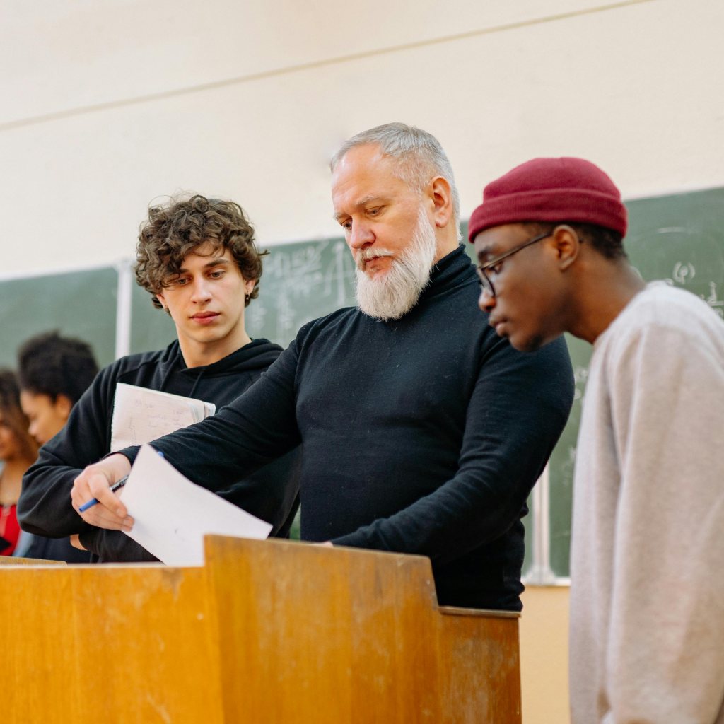 Certified Technology Specialist (CTS) Practice Exam 2026 - Free CTS Practice Questions and Study ...